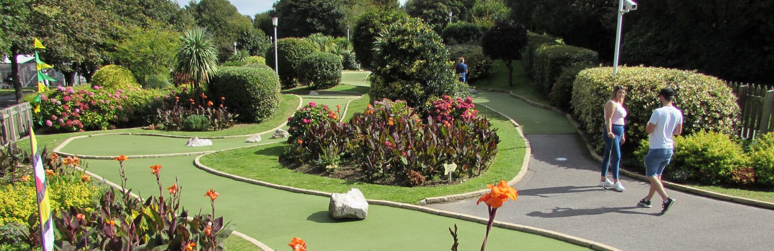Family friendly, 18 hole Mini Golf | Trenance Crazy Golf